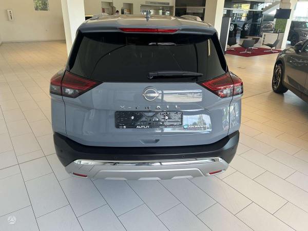 Grey Nissan X-Trail 2024 in Siauliai, with an engine capacity of 1.50 L and mileage of 33 thousand km for 32700 €, photo 5 on AUTOMOTO.COM.LV
