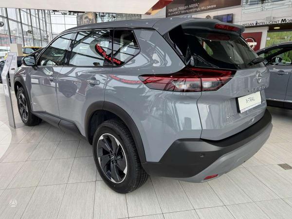 Pelēks Nissan X-Trail 2025 Viļņa, ar dzinēja tilpumu 1.50 L un nobraukumu 18 tūkst. km par 37489 €, foto 4 vietnē AUTOMOTO.COM.LV