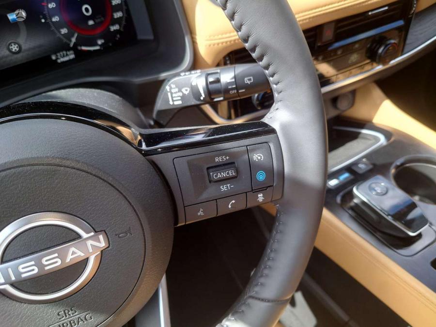 Grey Nissan X-Trail 2025 in Kaunas, with an engine capacity of 1.50 L and mileage of 4 thousand km for 45900 €, photo 12 on AUTOMOTO.COM.LV