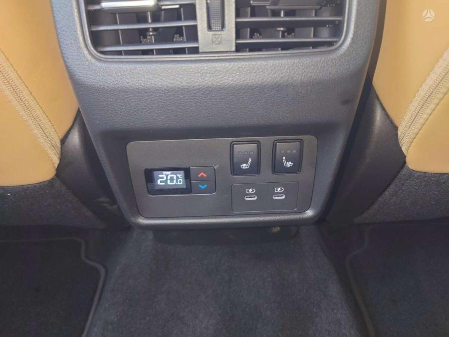 Grey Nissan X-Trail 2025 in Kaunas, with an engine capacity of 1.50 L and mileage of 4 thousand km for 45900 €, photo 28 on AUTOMOTO.COM.LV