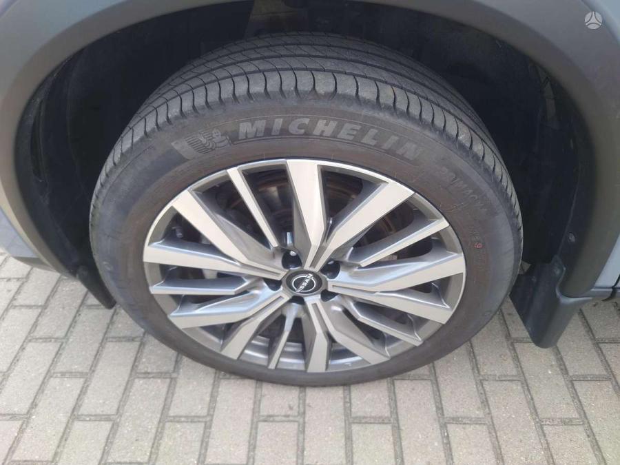 Grey Nissan X-Trail 2025 in Kaunas, with an engine capacity of 1.50 L and mileage of 4 thousand km for 45900 €, photo 39 on AUTOMOTO.COM.LV