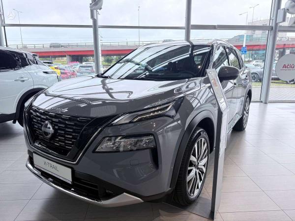 Pelēks Nissan X-Trail 2025 Viļņa, ar dzinēja tilpumu 1.50 L un nobraukumu 0 tūkst. km par 48900 €, foto 1 vietnē AUTOMOTO.COM.LV
