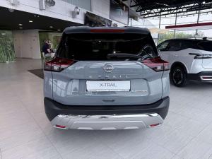 Pelēks Nissan X-Trail 2025 Viļņa, ar dzinēja tilpumu 1.50 L un nobraukumu 0 tūkst. km par 48900 €, foto 6 vietnē AUTOMOTO.COM.LV