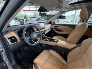 Pelēks Nissan X-Trail 2025 Viļņa, ar dzinēja tilpumu 1.50 L un nobraukumu 0 tūkst. km par 48900 €, foto 8 vietnē AUTOMOTO.COM.LV