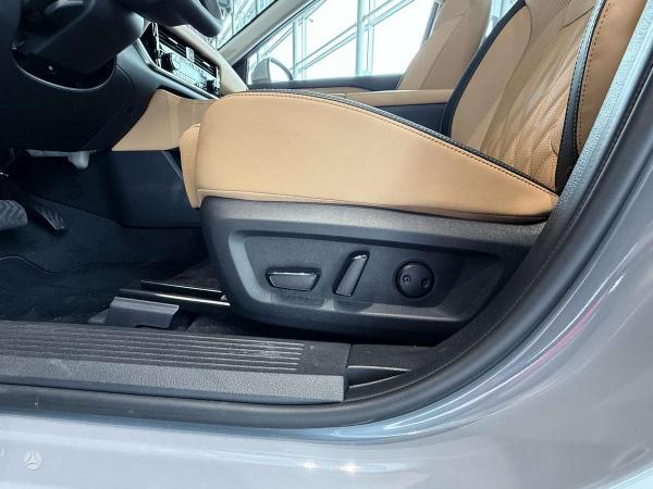 Pelēks Nissan X-Trail 2025 Viļņa, ar dzinēja tilpumu 1.50 L un nobraukumu 0 tūkst. km par 48900 €, foto 8 vietnē AUTOMOTO.COM.LV