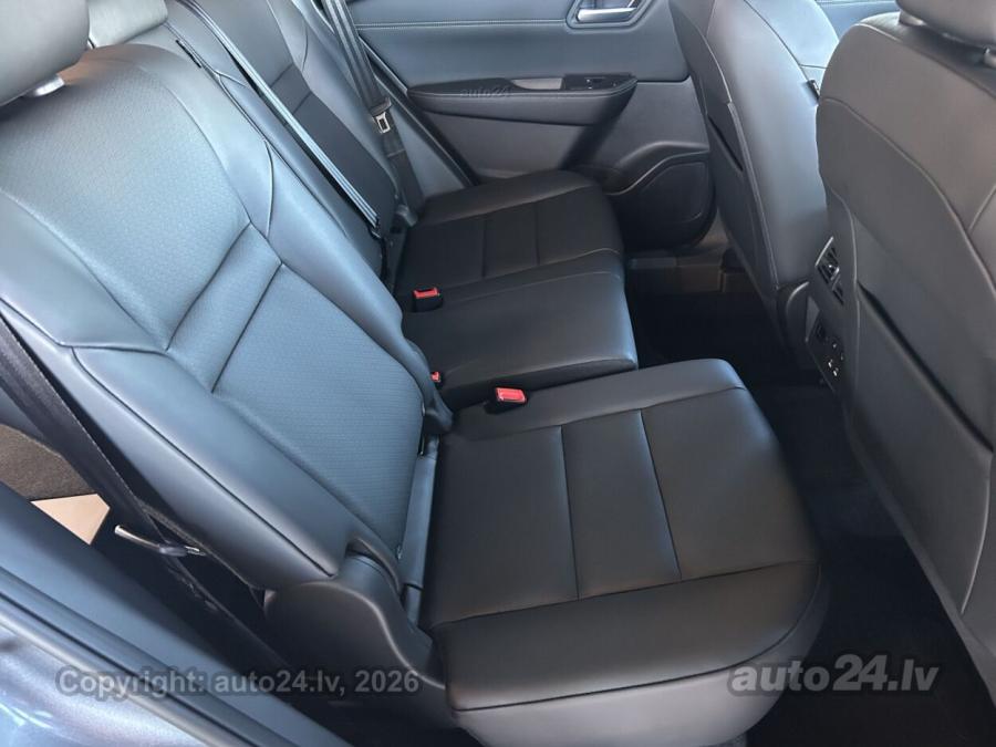 Pelēks Nissan X-Trail 2026 Tartu, ar dzinēja tilpumu 1.50 L un nobraukumu 1 tūkst. km par 42990 €, foto 22 vietnē AUTOMOTO.COM.LV