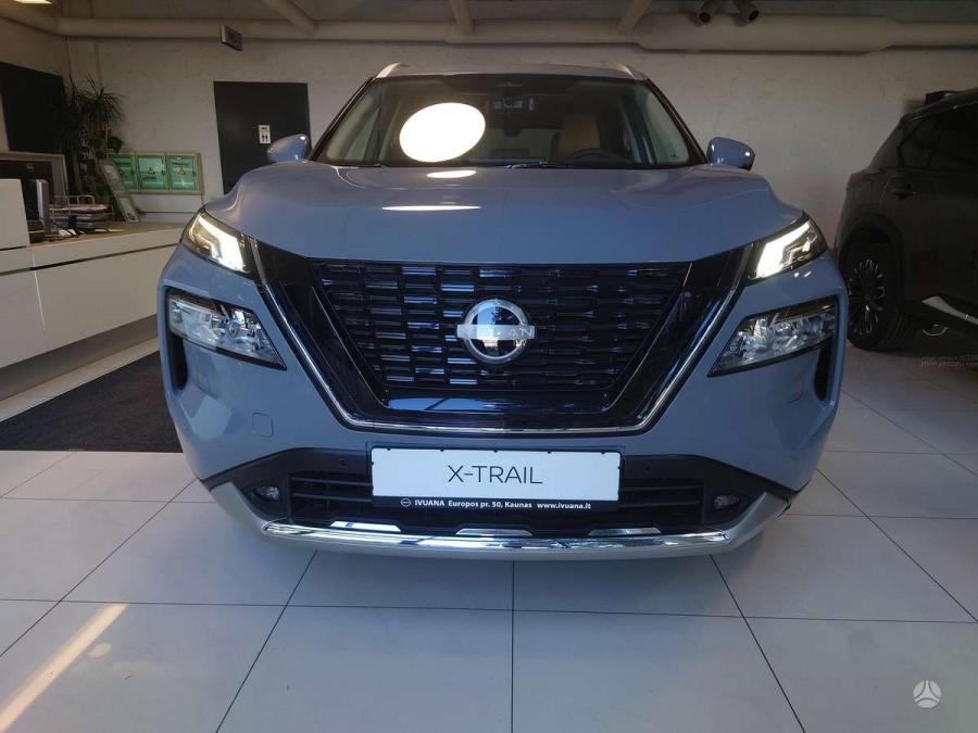 Grey Nissan X-Trail 2026 in Kaunas, with an engine capacity of 1.50 L and mileage of 0 thousand km for 47490 €, photo 6 on AUTOMOTO.COM.LV