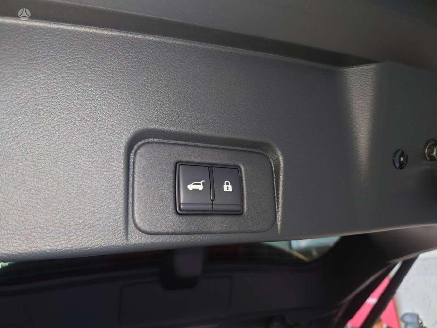Grey Nissan X-Trail 2026 in Kaunas, with an engine capacity of 1.50 L and mileage of 0 thousand km for 47490 €, photo 29 on AUTOMOTO.COM.LV