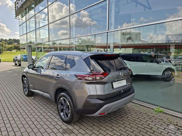 Grey Nissan X-Trail 2026 in Vilnius, with an engine capacity of 1.50 L and mileage of 0 thousand km for 43900 €, photo 4 on AUTOMOTO.COM.LV