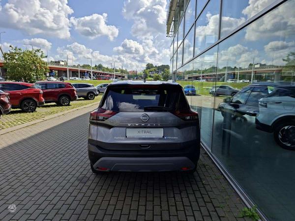 Grey Nissan X-Trail 2026 in Vilnius, with an engine capacity of 1.50 L and mileage of 0 thousand km for 43900 €, photo 5 on AUTOMOTO.COM.LV