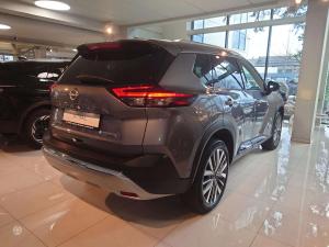 Grey Nissan X-Trail 2026 in Kaunas, with an engine capacity of 1.50 L and mileage of 0 thousand km for 47490 €, photo 5 on AUTOMOTO.COM.LV