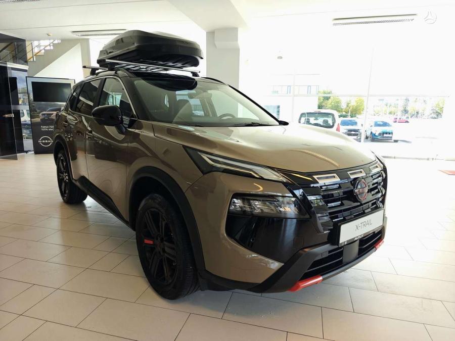 Grey Nissan X-Trail 2026 in Siauliai, with an engine capacity of 1.50 L and mileage of 0 thousand km for 44390 €, photo 4 on AUTOMOTO.COM.LV