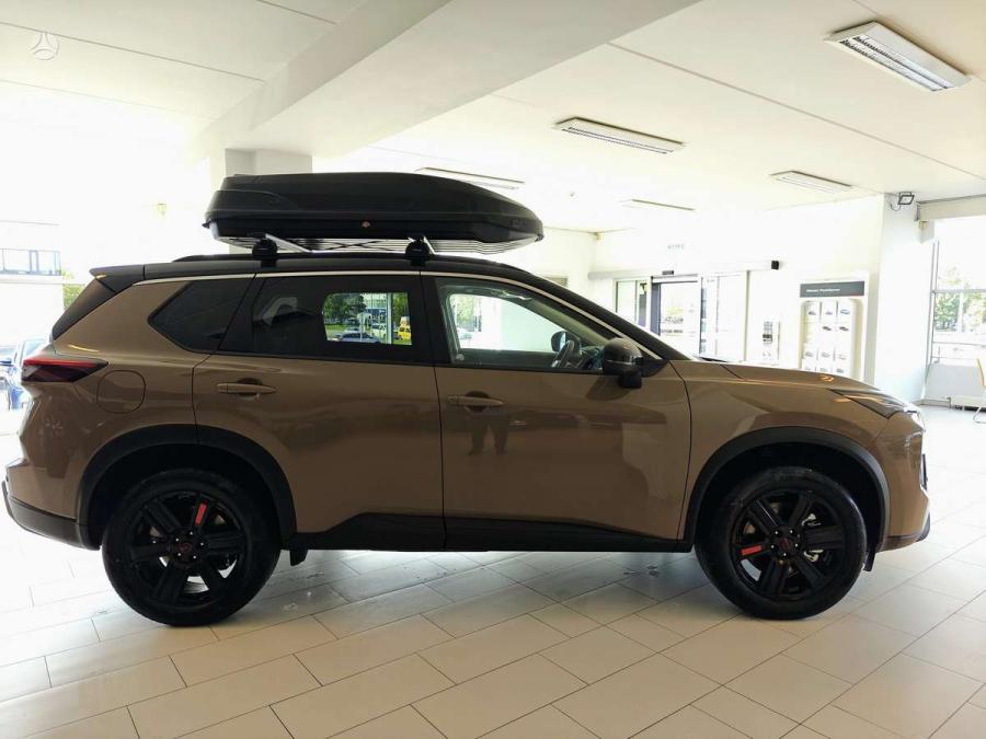 Grey Nissan X-Trail 2026 in Siauliai, with an engine capacity of 1.50 L and mileage of 0 thousand km for 44390 €, photo 6 on AUTOMOTO.COM.LV