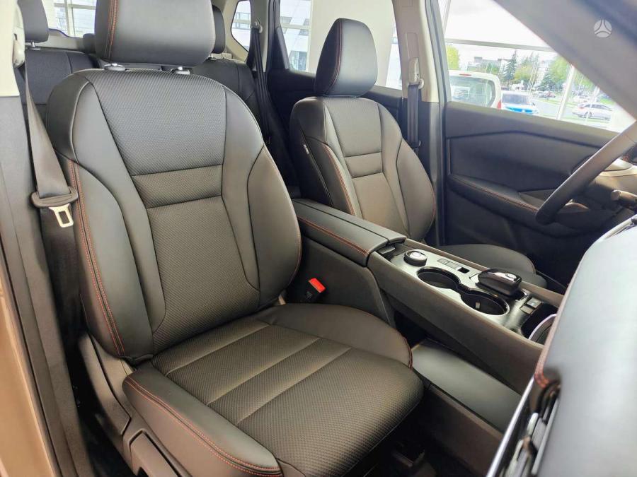 Grey Nissan X-Trail 2026 in Siauliai, with an engine capacity of 1.50 L and mileage of 0 thousand km for 44390 €, photo 19 on AUTOMOTO.COM.LV