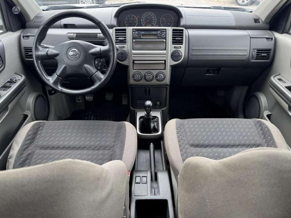 Pelēks Nissan X-Trail 2006 Viļņa, ar dzinēja tilpumu 2.20 L un nobraukumu 292 tūkst. km par 2950 €, foto 8 vietnē AUTOMOTO.COM.LV