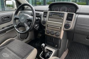 Pelēks Nissan X-Trail 2006 Viļņa, ar dzinēja tilpumu 2.20 L un nobraukumu 292 tūkst. km par 2750 €, foto 9 vietnē AUTOMOTO.COM.LV