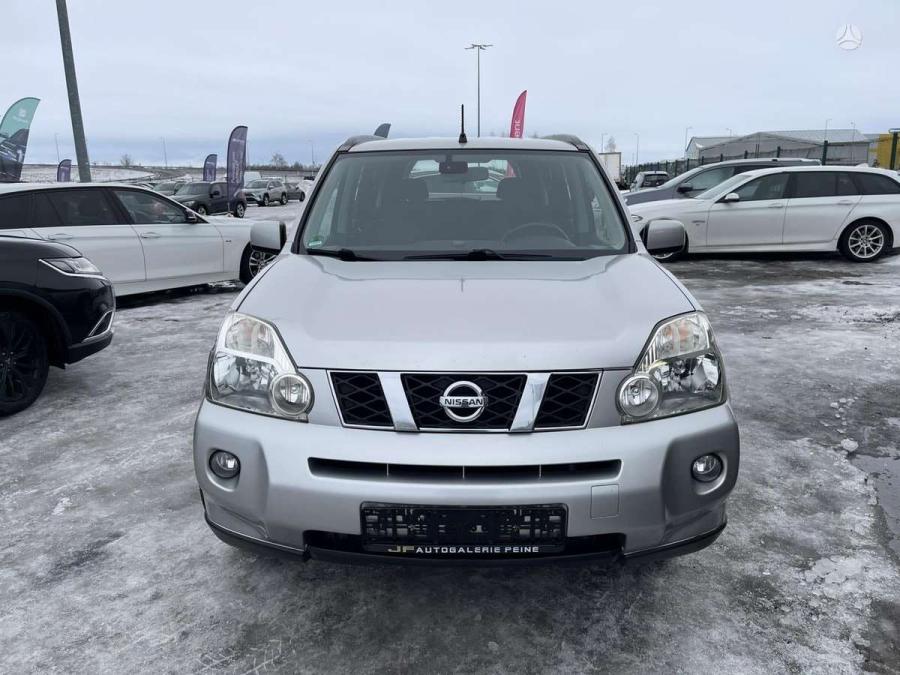 Grey Nissan X-Trail 2007 in Marijampole, with an engine capacity of 2.00 L and mileage of 268 thousand km for 4500 €, photo 2 on AUTOMOTO.COM.LV