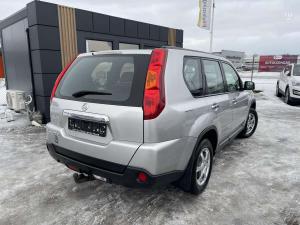 Grey Nissan X-Trail 2007 in Marijampole, with an engine capacity of 2.00 L and mileage of 268 thousand km for 4500 €, photo 4 on AUTOMOTO.COM.LV
