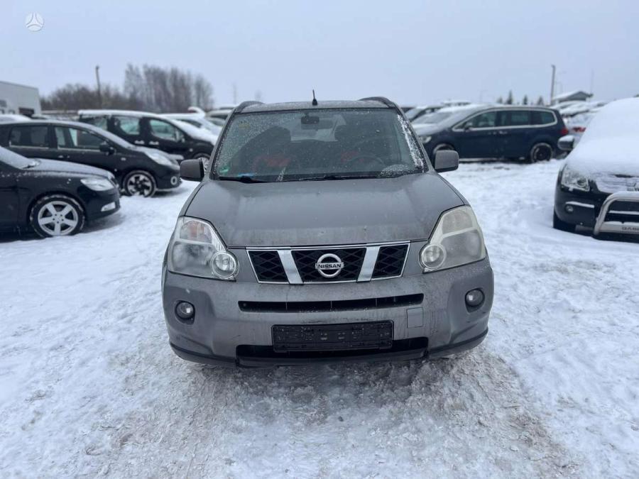 Pelēks Nissan X-Trail 2008 Utena, ar dzinēja tilpumu 2.00 L un nobraukumu 280 tūkst. km par 4350 €, foto 2 vietnē AUTOMOTO.COM.LV