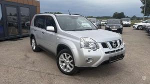 Pelēks Nissan X-Trail 2012 Marijampole, ar dzinēja tilpumu 2.00 L un nobraukumu 247 tūkst. km par 5550 €, foto  vietnē AUTOMOTO.COM.LV