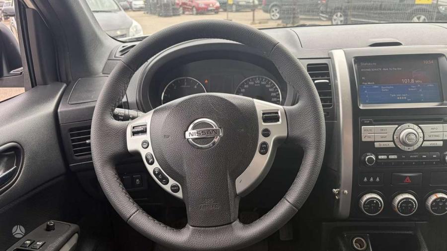 Pelēks Nissan X-Trail 2012 Marijampole, ar dzinēja tilpumu 2.00 L un nobraukumu 247 tūkst. km par 5550 €, foto 21 vietnē AUTOMOTO.COM.LV