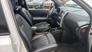 Pelēks Nissan X-Trail 2012 Marijampole, ar dzinēja tilpumu 2.00 L un nobraukumu 247 tūkst. km par 5550 €, foto 26 vietnē AUTOMOTO.COM.LV
