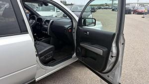 Pelēks Nissan X-Trail 2012 Marijampole, ar dzinēja tilpumu 2.00 L un nobraukumu 247 tūkst. km par 5550 €, foto 28 vietnē AUTOMOTO.COM.LV