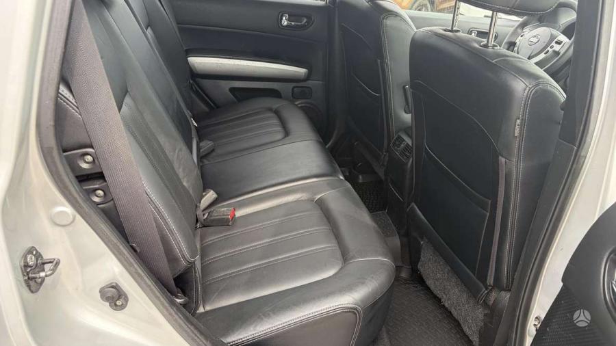 Pelēks Nissan X-Trail 2012 Marijampole, ar dzinēja tilpumu 2.00 L un nobraukumu 247 tūkst. km par 5550 €, foto 30 vietnē AUTOMOTO.COM.LV