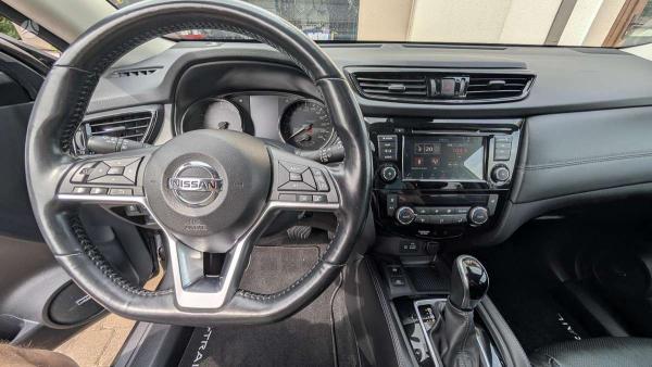Grey Nissan X-Trail 2021 in Kaunas, with an engine capacity of 1.33 L and mileage of 94 thousand km for 19000 €, photo 6 on AUTOMOTO.COM.LV