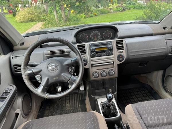 Grey Nissan X-Trail 2006 in Limbazi, with an engine capacity of 2.20 L and mileage of 335 thousand km for 2100 €, photo 2 on AUTOMOTO.COM.LV
