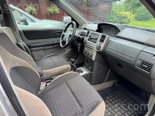 Grey Nissan X-Trail 2006 in Limbazi, with an engine capacity of 2.20 L and mileage of 335 thousand km for 2100 €, photo 3 on AUTOMOTO.COM.LV