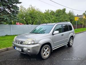 Grey Nissan X-Trail 2004 in Tallinn, with an engine capacity of 2.20 L and mileage of 240 thousand km for 998 €, photo  on AUTOMOTO.COM.LV