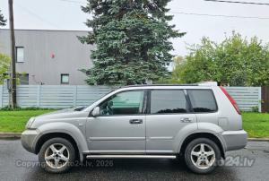 Grey Nissan X-Trail 2004 in Tallinn, with an engine capacity of 2.20 L and mileage of 240 thousand km for 998 €, photo 3 on AUTOMOTO.COM.LV