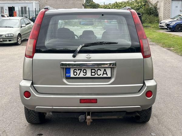 Pelēks Nissan X-Trail 2006 Narva, ar dzinēja tilpumu 2.20 L un nobraukumu 261 tūkst. km par 1999 €, foto 9 vietnē AUTOMOTO.COM.LV