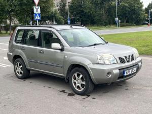 Серый Ниссан ИксТрейл 2006 в Нарва, объемом двигателя 2.20 л и пробегом 261 тыс. км за 1999 €, фото 14 на AUTOMOTO.COM.LV