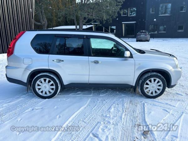 Grey Nissan X-Trail 2008 in Tartu, with an engine capacity of 2.00 L and mileage of 279 thousand km for 3800 €, photo 6 on AUTOMOTO.COM.LV