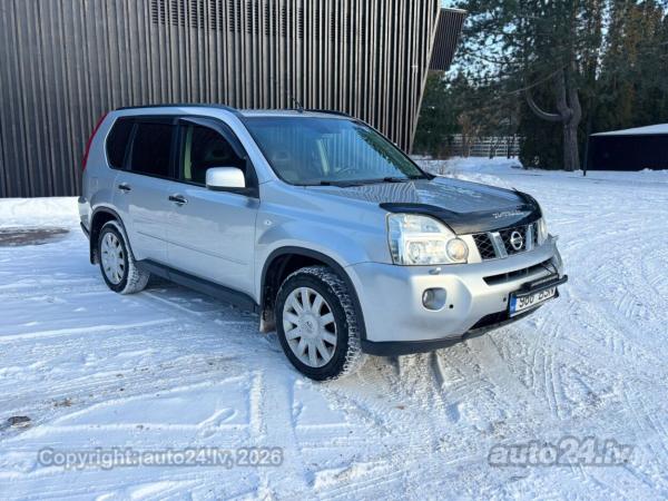 Grey Nissan X-Trail 2008 in Tartu, with an engine capacity of 2.00 L and mileage of 279 thousand km for 3800 €, photo 7 on AUTOMOTO.COM.LV