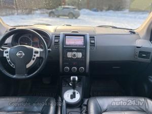 Pelēks Nissan X-Trail 2008 Tartu, ar dzinēja tilpumu 2.00 L un nobraukumu 279 tūkst. km par 3800 €, foto 15 vietnē AUTOMOTO.COM.LV