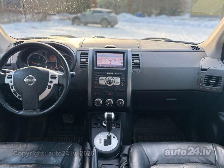 Pelēks Nissan X-Trail 2008 Tartu, ar dzinēja tilpumu 2.00 L un nobraukumu 279 tūkst. km par 3800 €, foto 15 vietnē AUTOMOTO.COM.LV