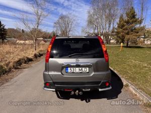 Grey Nissan X-Trail 2008 in Tallinn, with an engine capacity of 2.00 L and mileage of 147 thousand km for 6999 €, photo 14 on AUTOMOTO.COM.LV