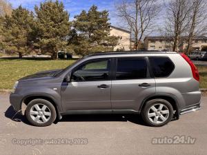 Grey Nissan X-Trail 2008 in Tallinn, with an engine capacity of 2.00 L and mileage of 147 thousand km for 6999 €, photo 15 on AUTOMOTO.COM.LV