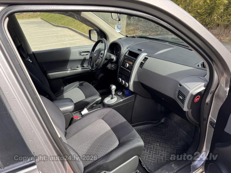 Grey Nissan X-Trail 2008 in Tallinn, with an engine capacity of 2.00 L and mileage of 147 thousand km for 6999 €, photo 19 on AUTOMOTO.COM.LV
