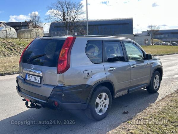 Grey Nissan X-Trail 2009 in Tartu, with an engine capacity of 2.00 L and mileage of 329 thousand km for 2999 €, photo 4 on AUTOMOTO.COM.LV