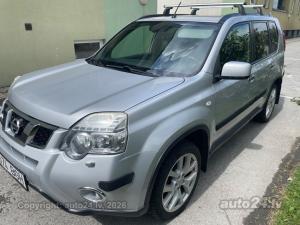Pelēks Nissan X-Trail 2012 Tallina, ar dzinēja tilpumu 2.00 L un nobraukumu 165 tūkst. km par 7999 €, foto 3 vietnē AUTOMOTO.COM.LV