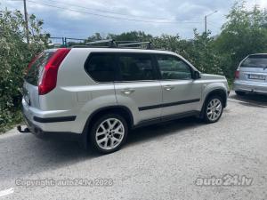 Pelēks Nissan X-Trail 2012 Tallina, ar dzinēja tilpumu 2.00 L un nobraukumu 165 tūkst. km par 7999 €, foto 7 vietnē AUTOMOTO.COM.LV