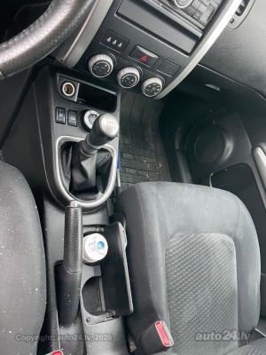 Pelēks Nissan X-Trail 2012 Tallina, ar dzinēja tilpumu 2.00 L un nobraukumu 165 tūkst. km par 7999 €, foto 12 vietnē AUTOMOTO.COM.LV