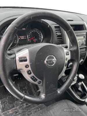 Pelēks Nissan X-Trail 2012 Tallina, ar dzinēja tilpumu 2.00 L un nobraukumu 165 tūkst. km par 7999 €, foto 13 vietnē AUTOMOTO.COM.LV
