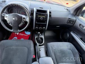 Pelēks Nissan X-Trail 2012 Talsi, ar dzinēja tilpumu 2.00 L un nobraukumu 0 tūkst. km par 7740 €, foto 12 vietnē AUTOMOTO.COM.LV