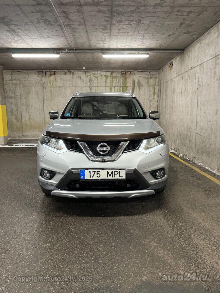 Pelēks Nissan X-Trail 2015 Tallina, ar dzinēja tilpumu 1.60 L un nobraukumu 172 tūkst. km par 9300 €, foto 4 vietnē AUTOMOTO.COM.LV