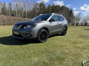 Grey Nissan X-Trail 2017 in Riga, with an engine capacity of 2.00 L and mileage of 219 thousand km for 10000 €, photo  on AUTOMOTO.COM.LV